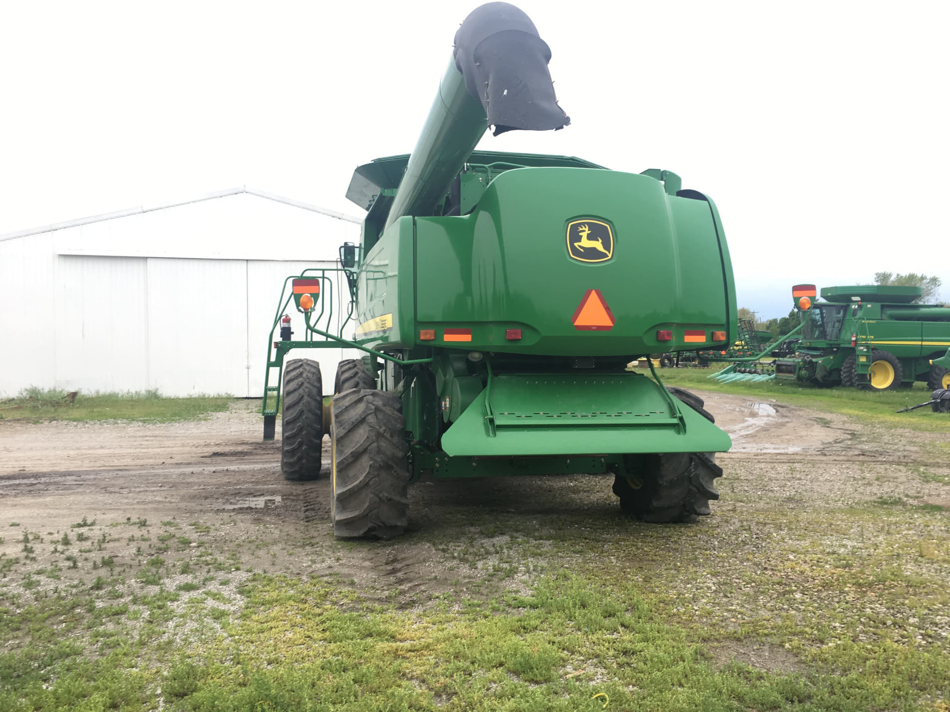 Tractor Zoom - 2011 John Deere 9670 STS