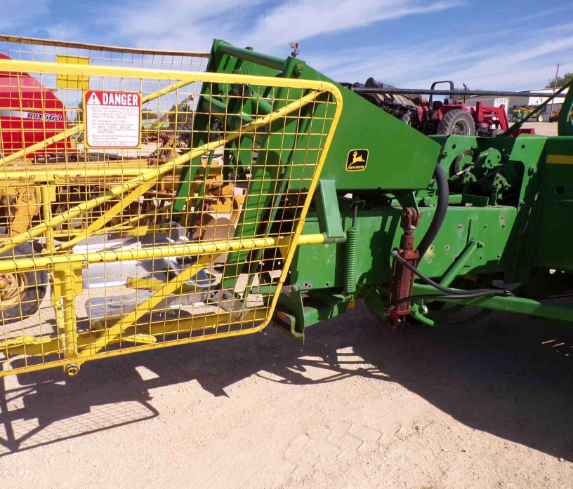 Tractor Zoom - John Deere 327