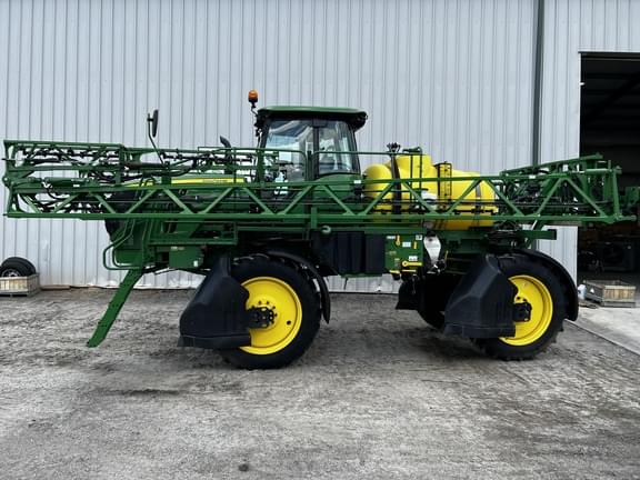 Tractor Zoom - 2021 John Deere R4023