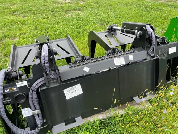 Tractor Zoom - 2022 John Deere Worksite Pro GR72B