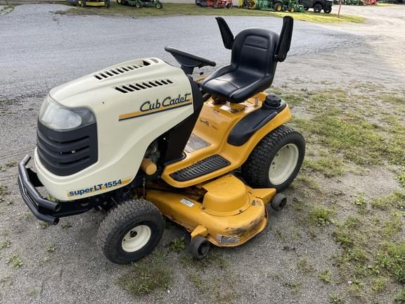 Tractor Zoom - 2007 Cub Cadet Super LT1554