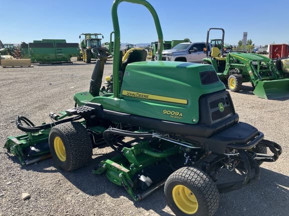 Tractor Zoom - 2022 John Deere 9009A