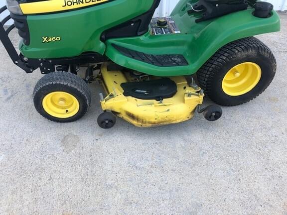 Tractor Zoom - 2011 John Deere X360