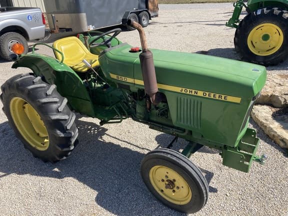 Tractor Zoom - John Deere 850