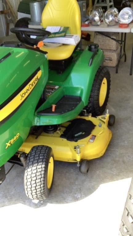 Tractor Zoom - John Deere X540