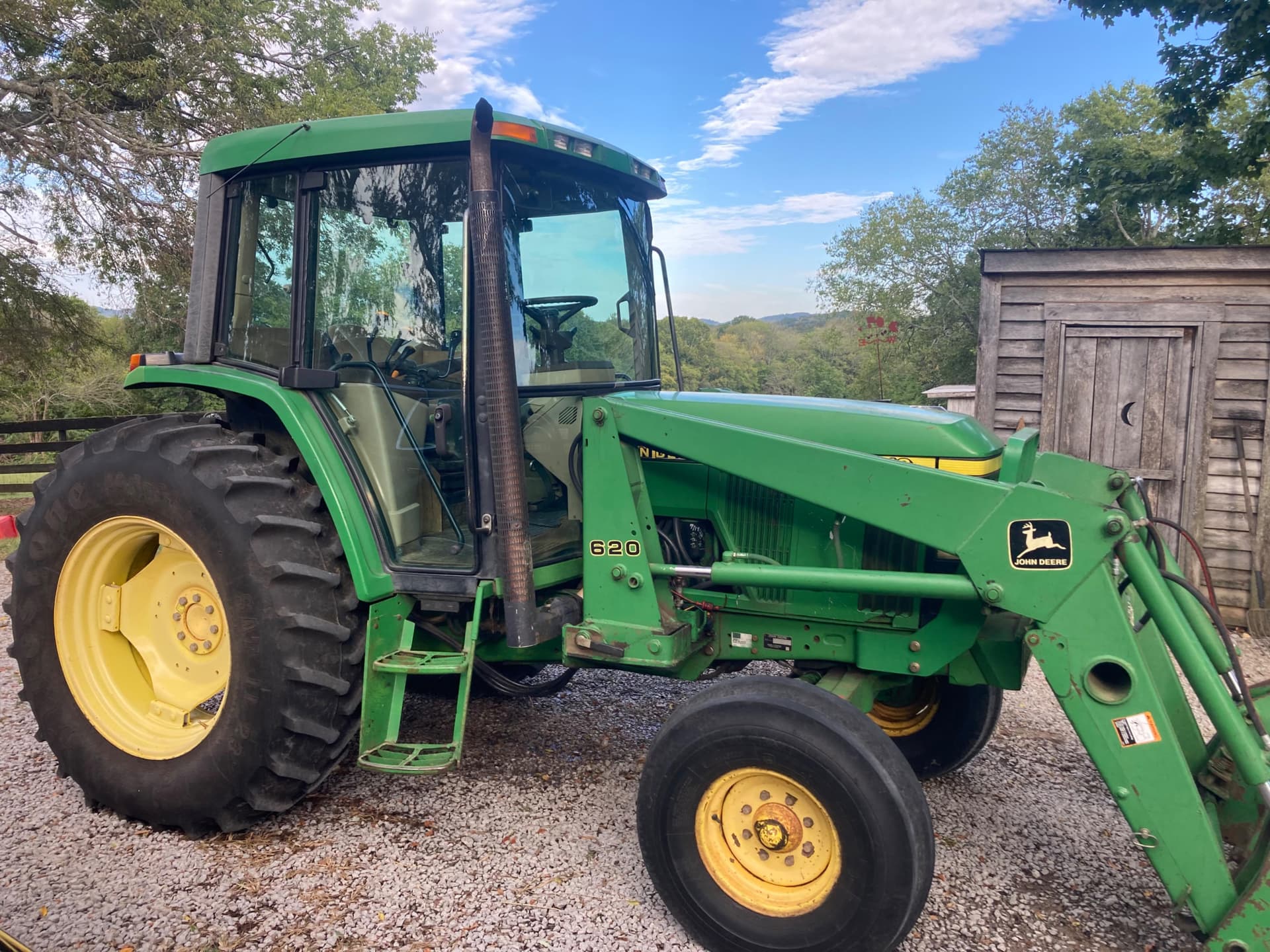 Tractor Zoom - John Deere 6310
