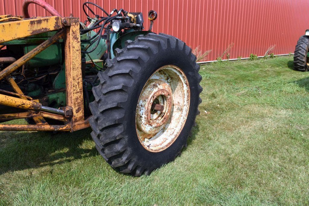 Tractor Zoom - Oliver 770