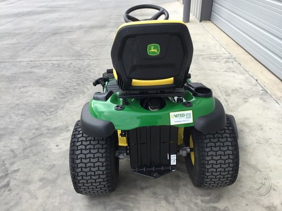 Tractor Zoom - 2021 John Deere S130