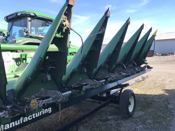 Tractor Zoom - 2021 John Deere C12F