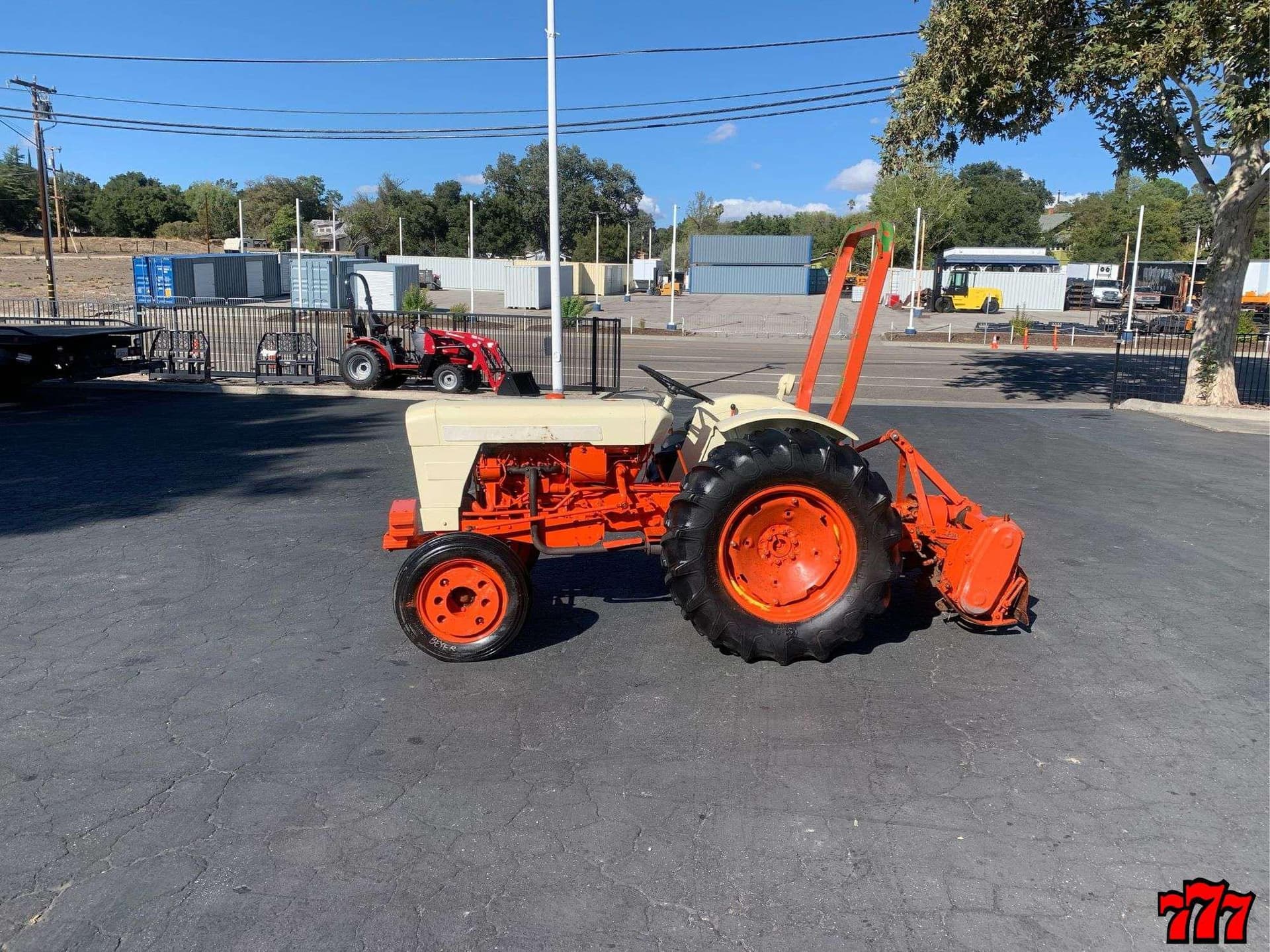 Tractor Zoom - Satoh S650G