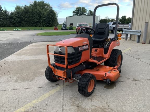 Tractor Zoom - 2006 Kubota BX1500