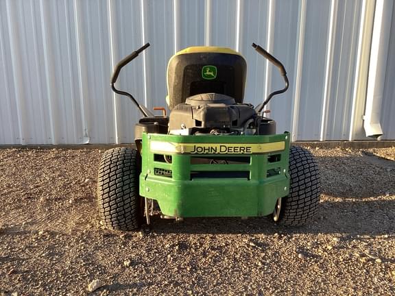 Tractor Zoom - 2021 John Deere Z335E