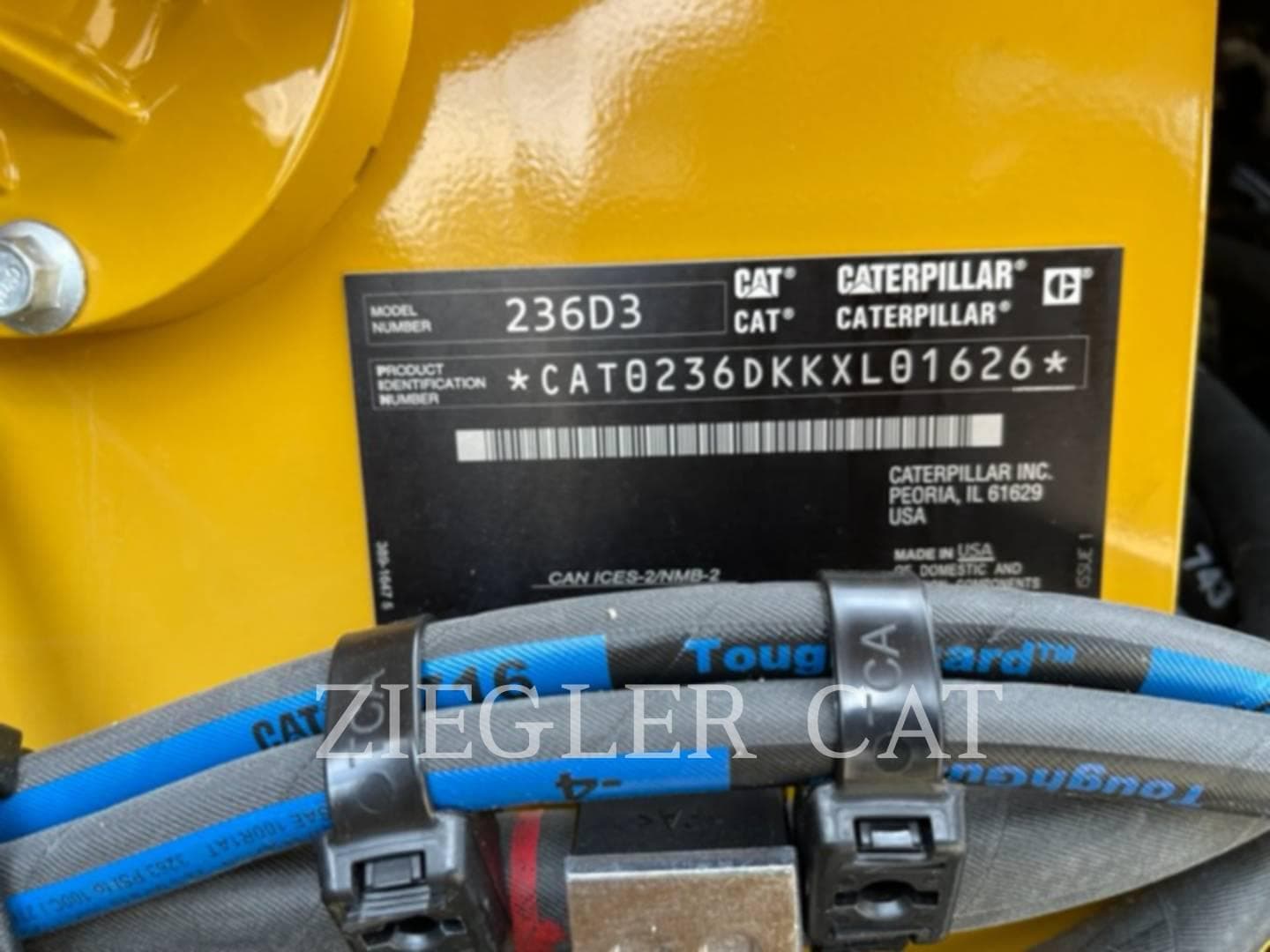 Tractor Zoom - 2021 Caterpillar 236D3