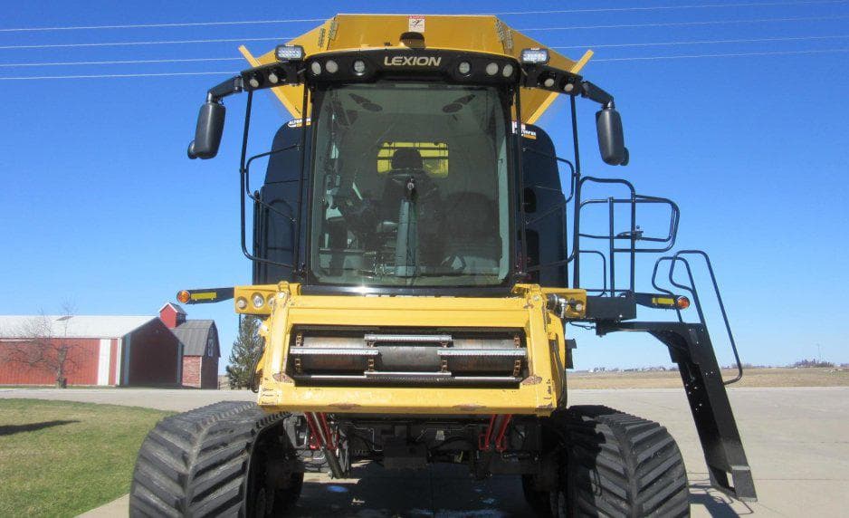 Tractor Zoom - CLAAS LEXION 760TT