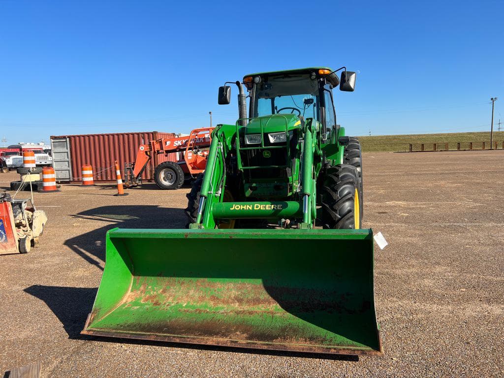 Tractor Zoom - John Deere 6115D