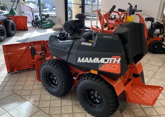 Tractor Zoom - 2022 Ariens Mammoth 850