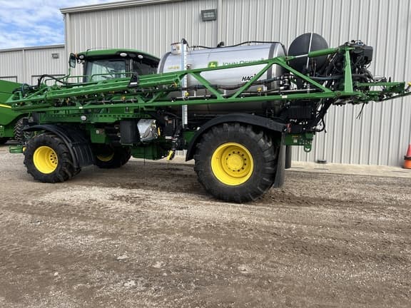 Tractor Zoom - 2021 John Deere F4365