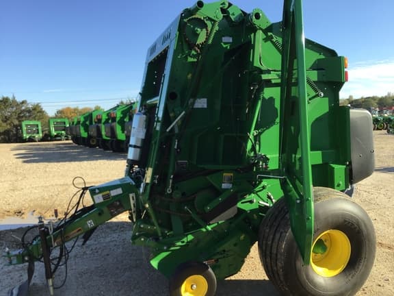 Tractor Zoom - 2021 John Deere 460M