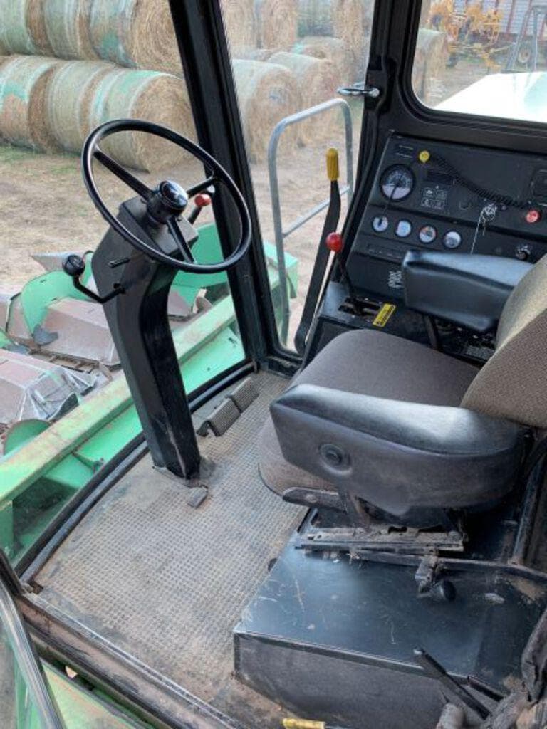 Tractor Zoom - John Deere 6620