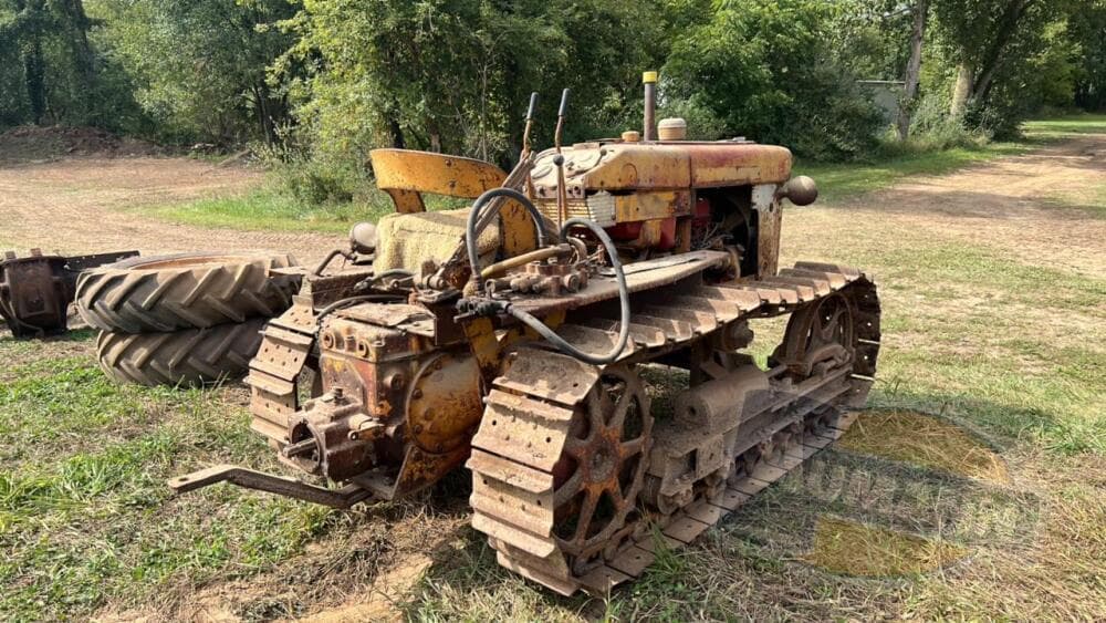 Tractor Zoom - International Harvester T-340