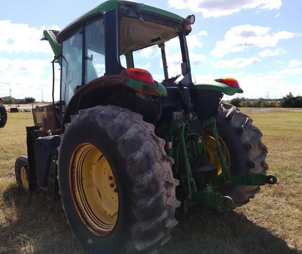Tractor Zoom - John Deere 6125M