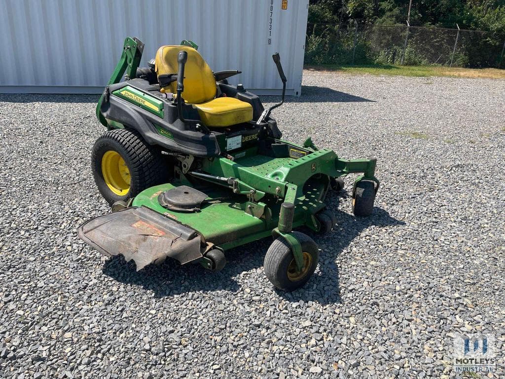 Tractor Zoom - John Deere Z960R