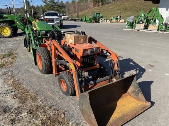 Tractor Zoom - 1980 Kubota B5100