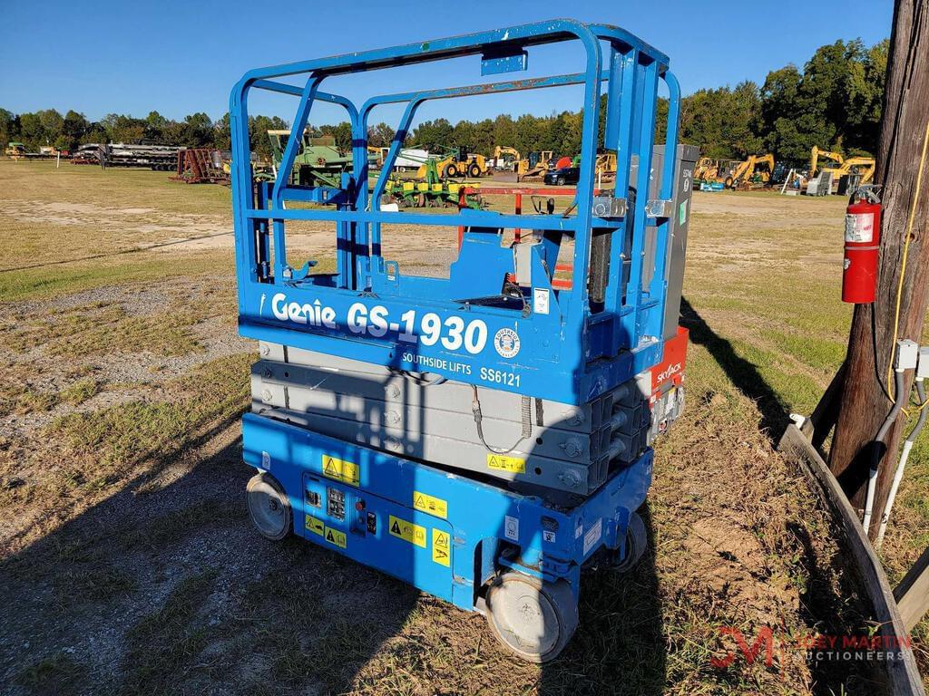 Tractor Zoom - Genie GS-1930