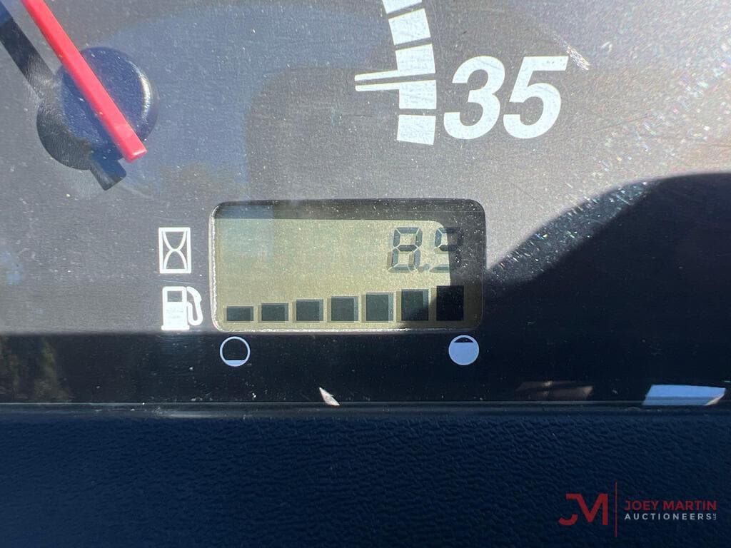 Tractor Zoom - Yanmar 221