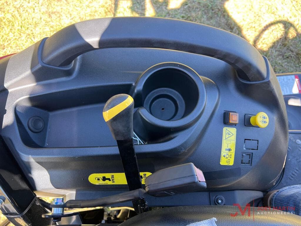 Tractor Zoom - Yanmar 221