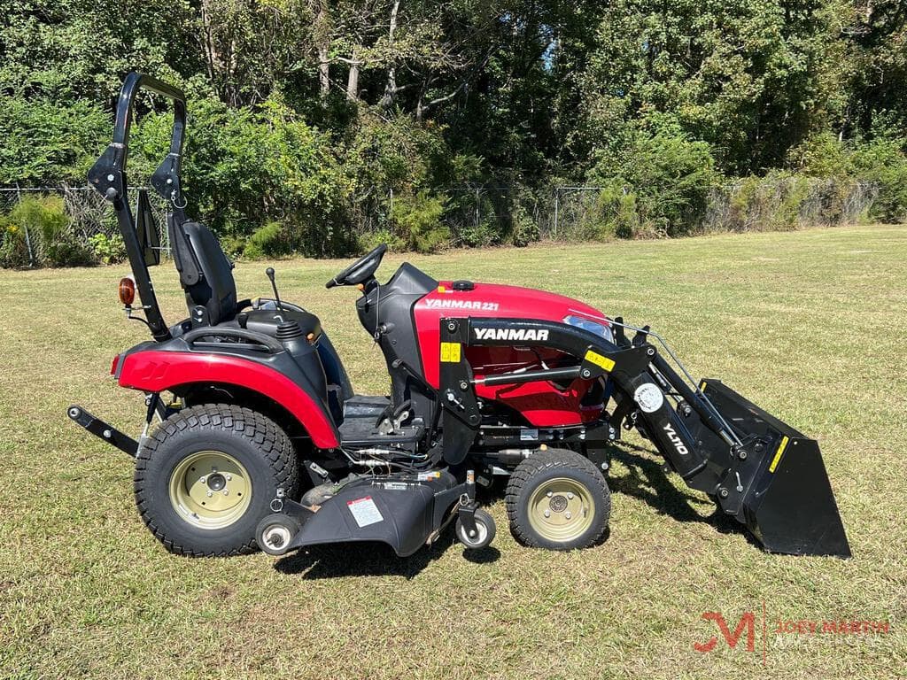 Tractor Zoom - Yanmar 221