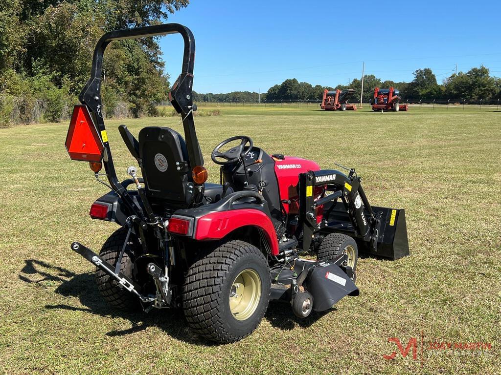 Tractor Zoom - Yanmar 221