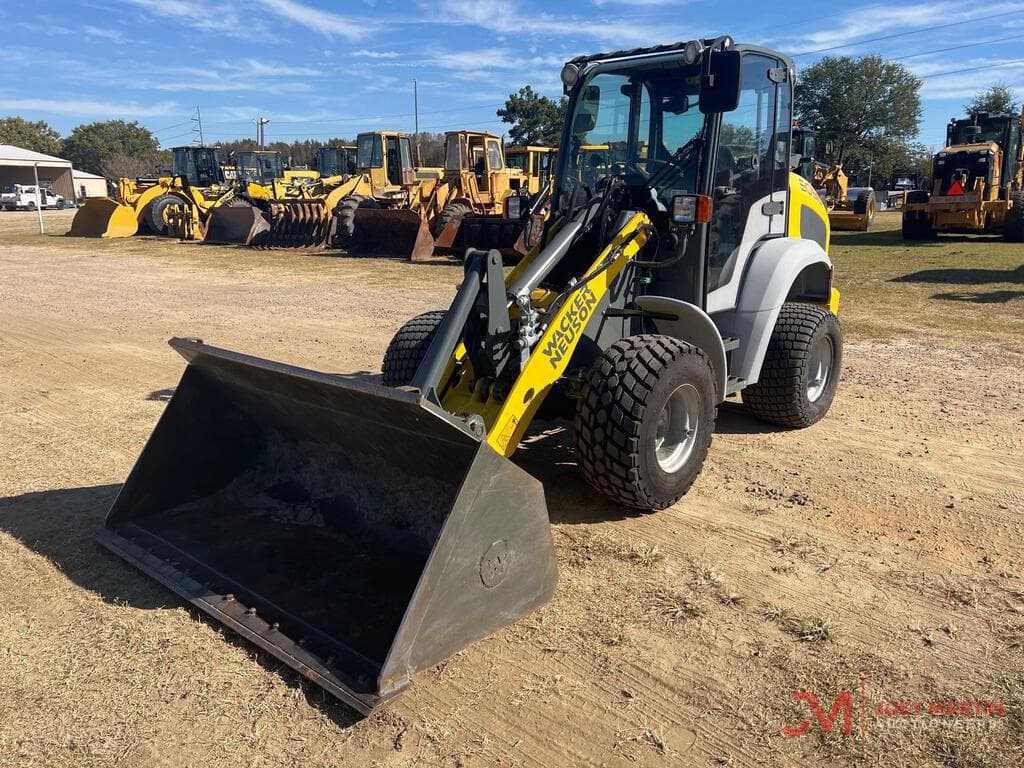 Tractor Zoom - Wacker Neuson 5055