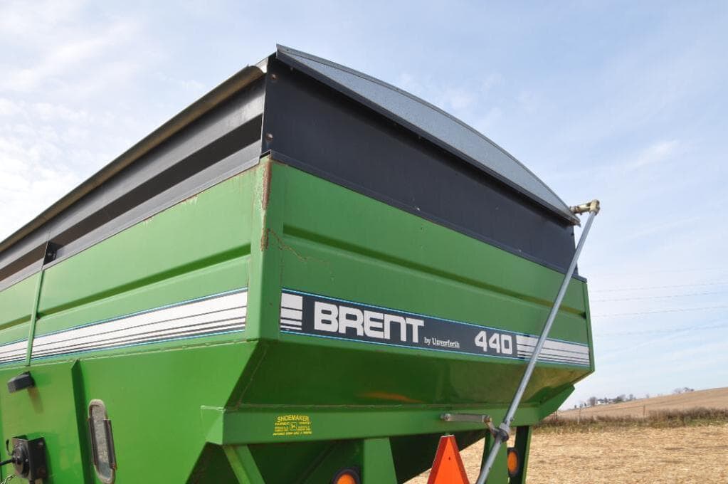 Tractor Zoom - Brent 440