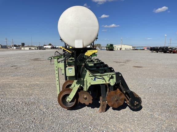 Tractor Zoom - Orthman 1tRIPr