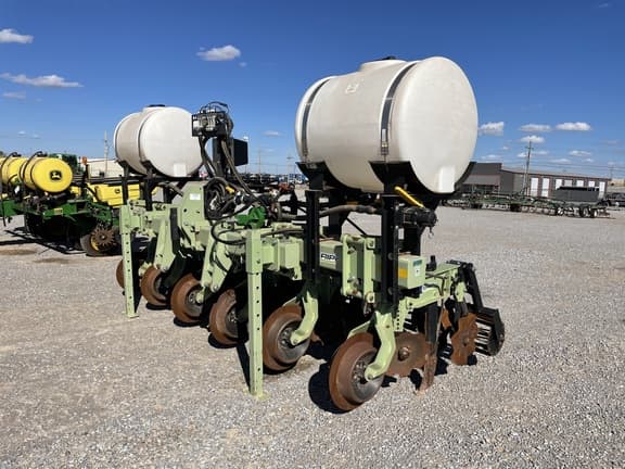 Tractor Zoom - Orthman 1tRIPr