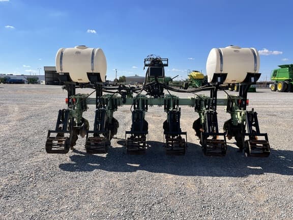 Tractor Zoom - Orthman 1tRIPr