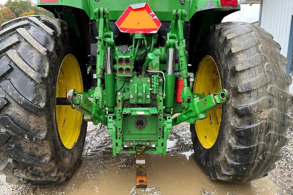 Tractor Zoom - John Deere 7410