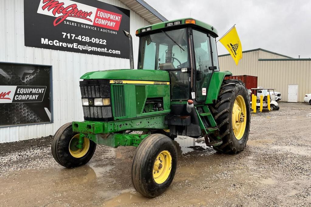 Tractor Zoom - John Deere 7410