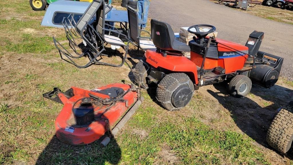 Tractor Zoom - Simplicity Broadmoor