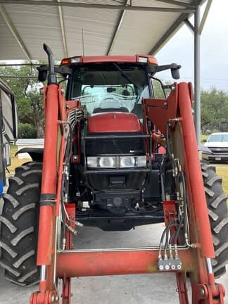 Tractor Zoom - 2005 Case IH MXU110