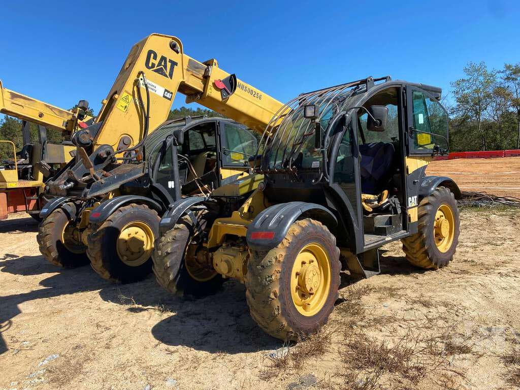Tractor Zoom - 2006 Caterpillar TH215