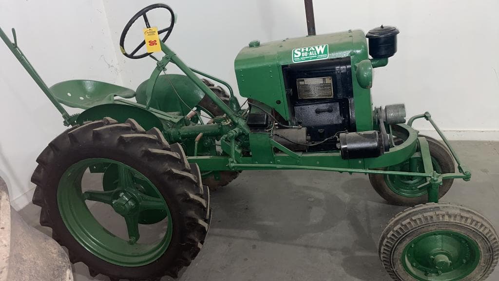 Tractor Zoom - SHAW DU-ALL R12T