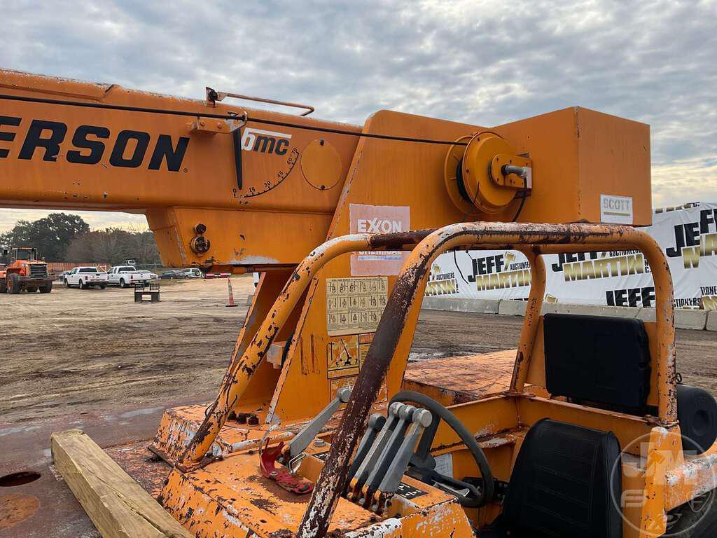 Tractor Zoom - Broderson IC-80-1E