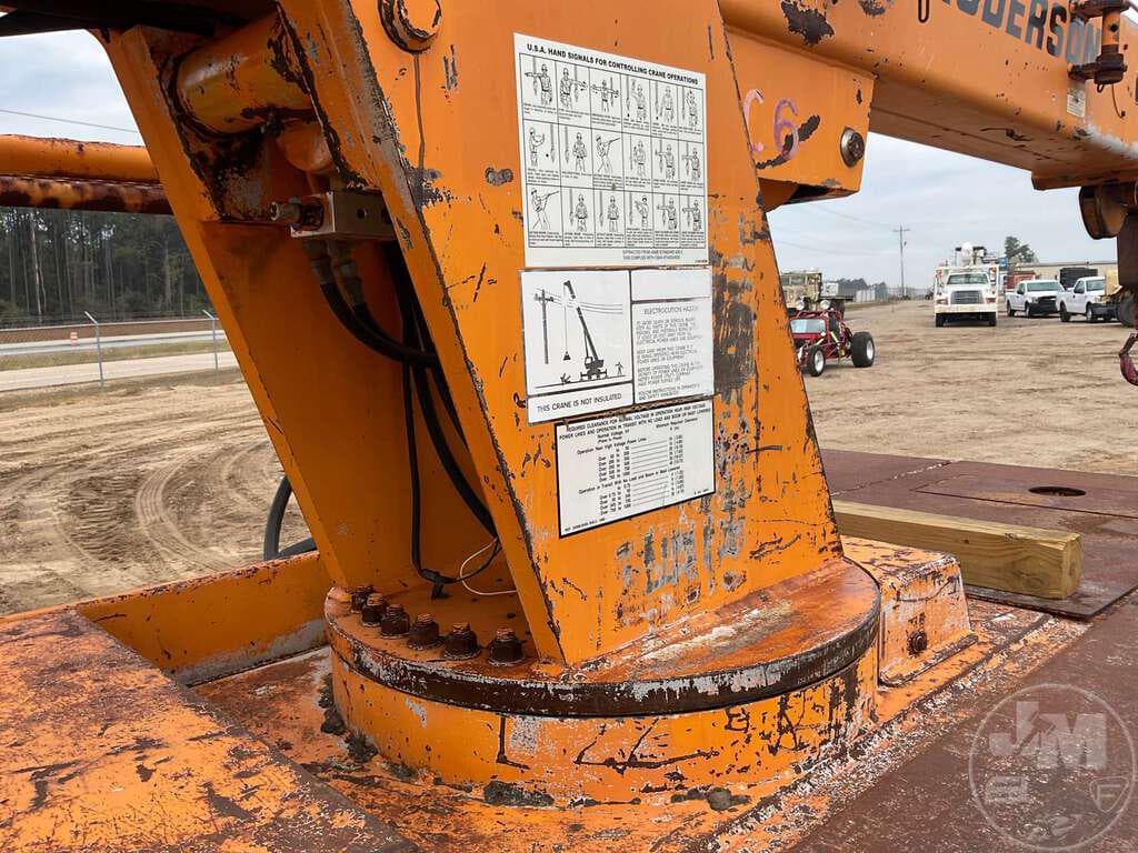 Tractor Zoom - Broderson IC-80-1E