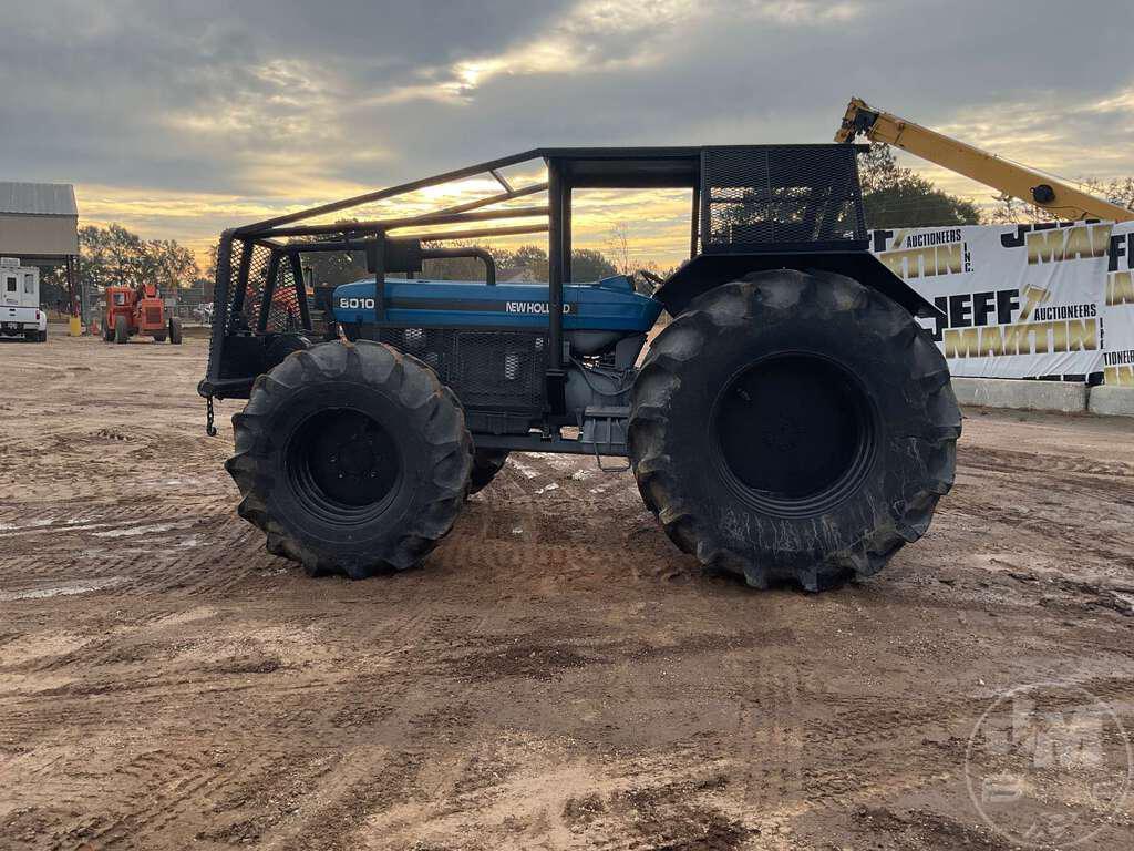 Tractor Zoom - Ford 8010