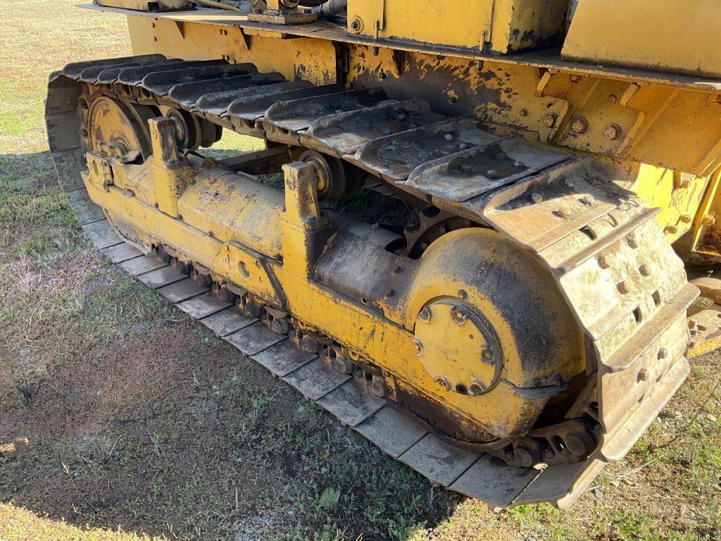 Tractor Zoom - Caterpillar D6C