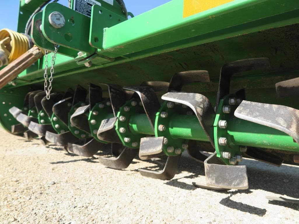 Tractor Zoom - Frontier RT2293