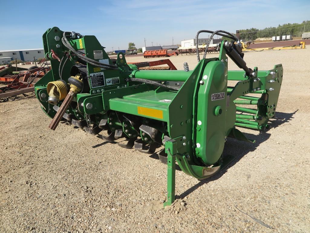 Tractor Zoom - Frontier RT2293