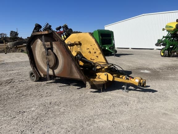 Tractor Zoom - Bush-Whacker ST180 Elite